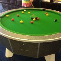 Round Pool Table - Design Miss